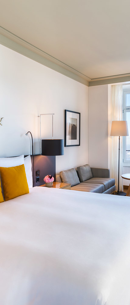 Heritage Lake View Deluxe Room